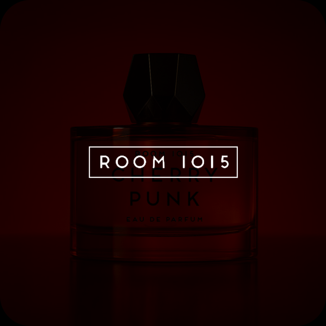 ROOM 1015 – UNO